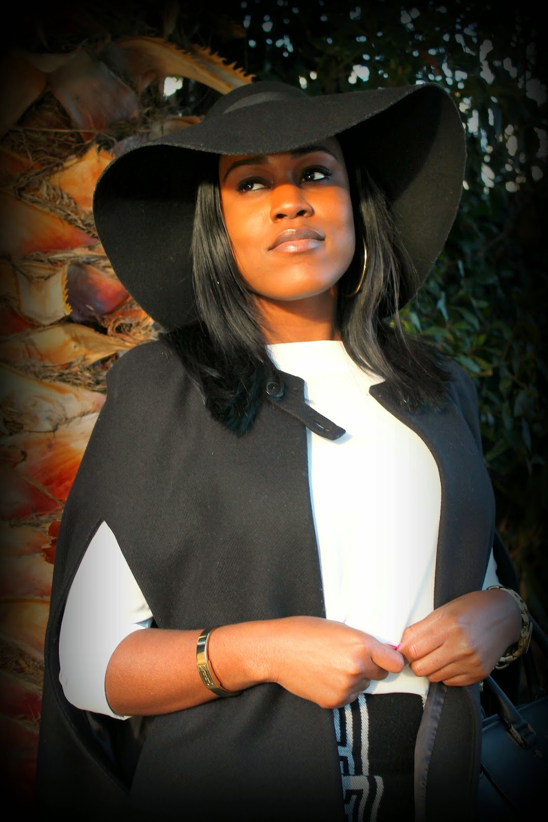 Chic Mono | STYLED INTO FASHION