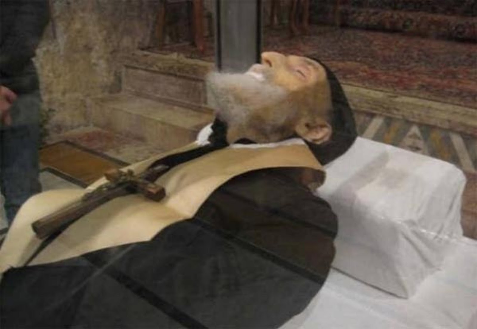 Santo de hoy - Chárbel Makhluf, Santo presbítero de la Orden de los ...