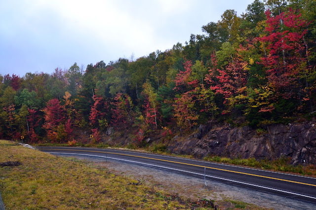 Katie Wanders : Kancamagus Highway, NH - New England's Best Fall ...