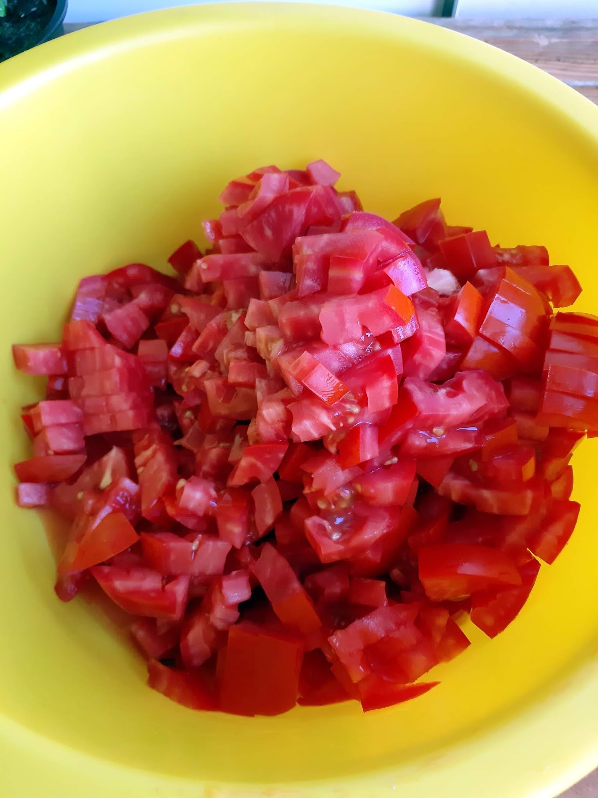 Arome si culori : Rosii cu usturoi si busuioc