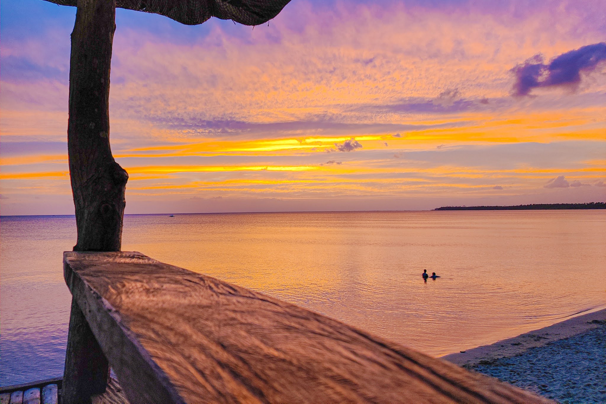 Unisan Quezon Infinity Pool + Hidden Beach (Calilayan Cove) 2D1N ...