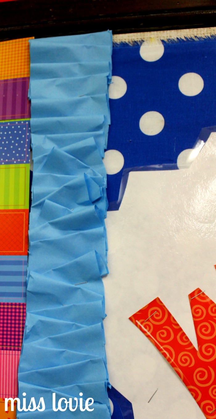 Miss Lovie: Ice Cream Bulletin Board and Ruffle Border Tutorial