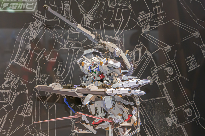 "Avalung" OP-set Exhibited at the METAL BUILD INFINITY Event