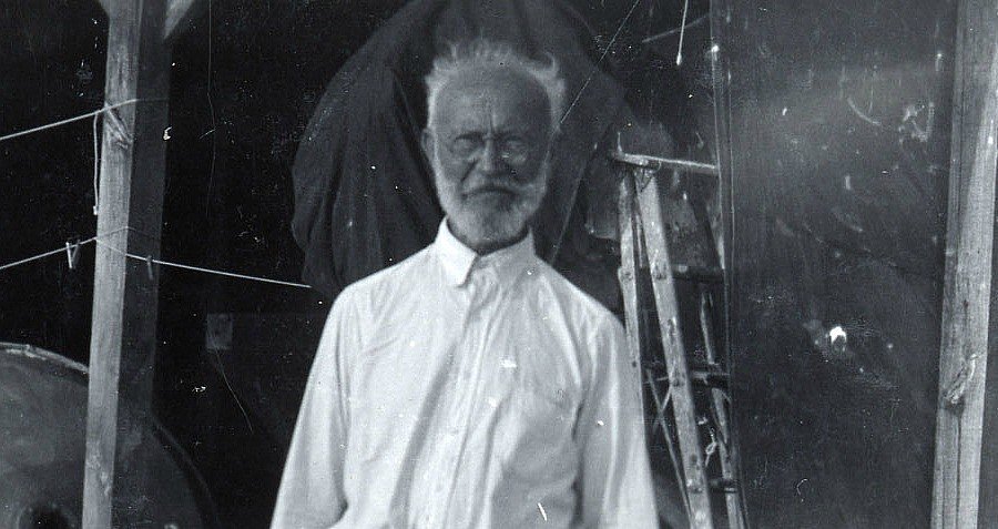 True Crime With Caledonian Kitty: The Strange But True Story of Carl ...