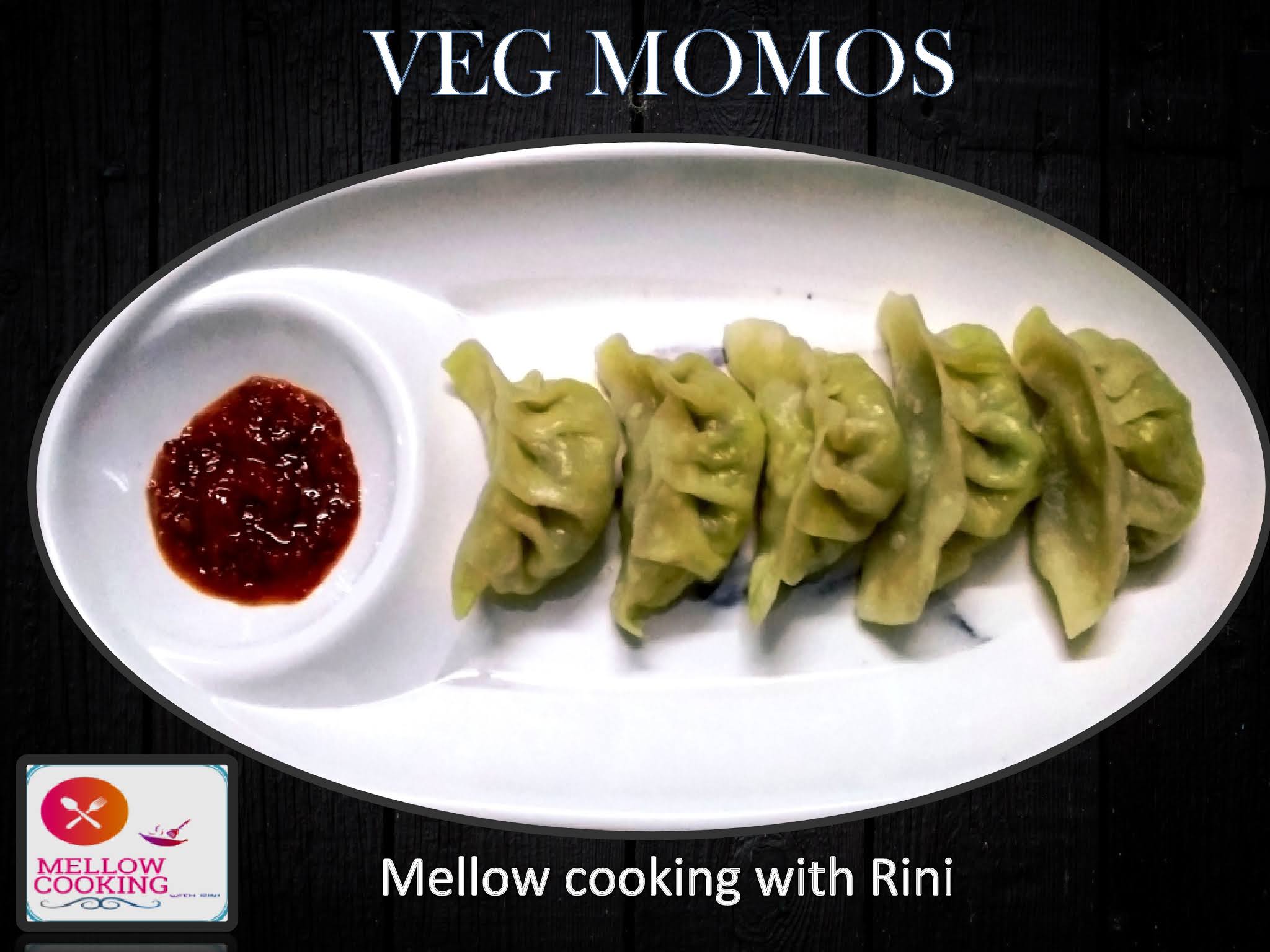 Steamed Veg Momos Recipe | Traditional Veg Dim-Sums | Vegetarian Momos ...