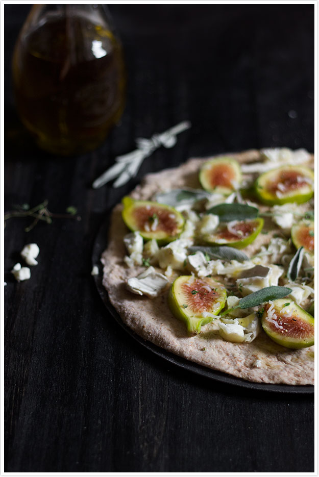 Le Passe Vite: Pizza de Figos, Queijo de Cabra e Ervas