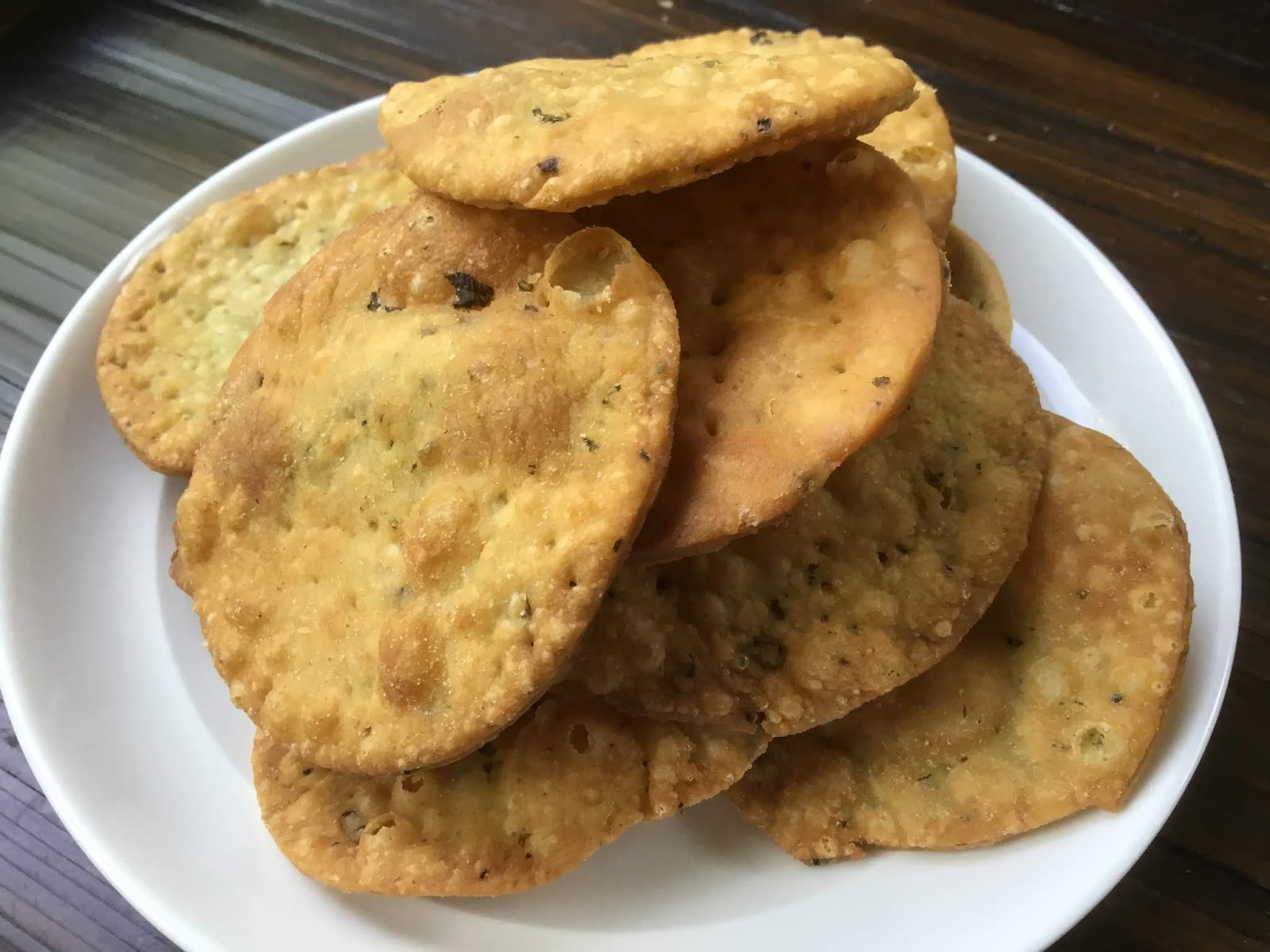 Home on my Range: Methi Mathri