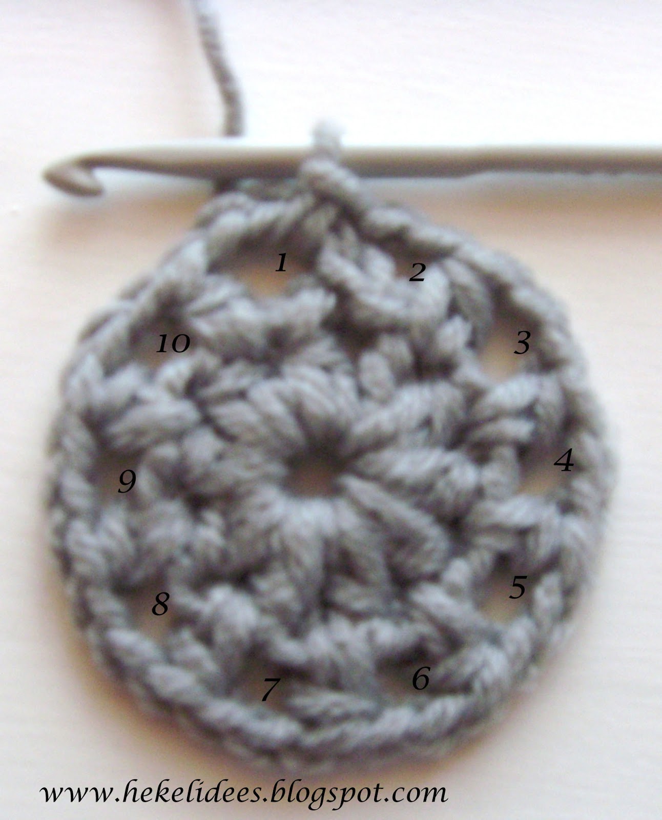 Hekel Idees: Gratis Patroon en Tutoriaal: Hekel hierdie maklike Mussie!