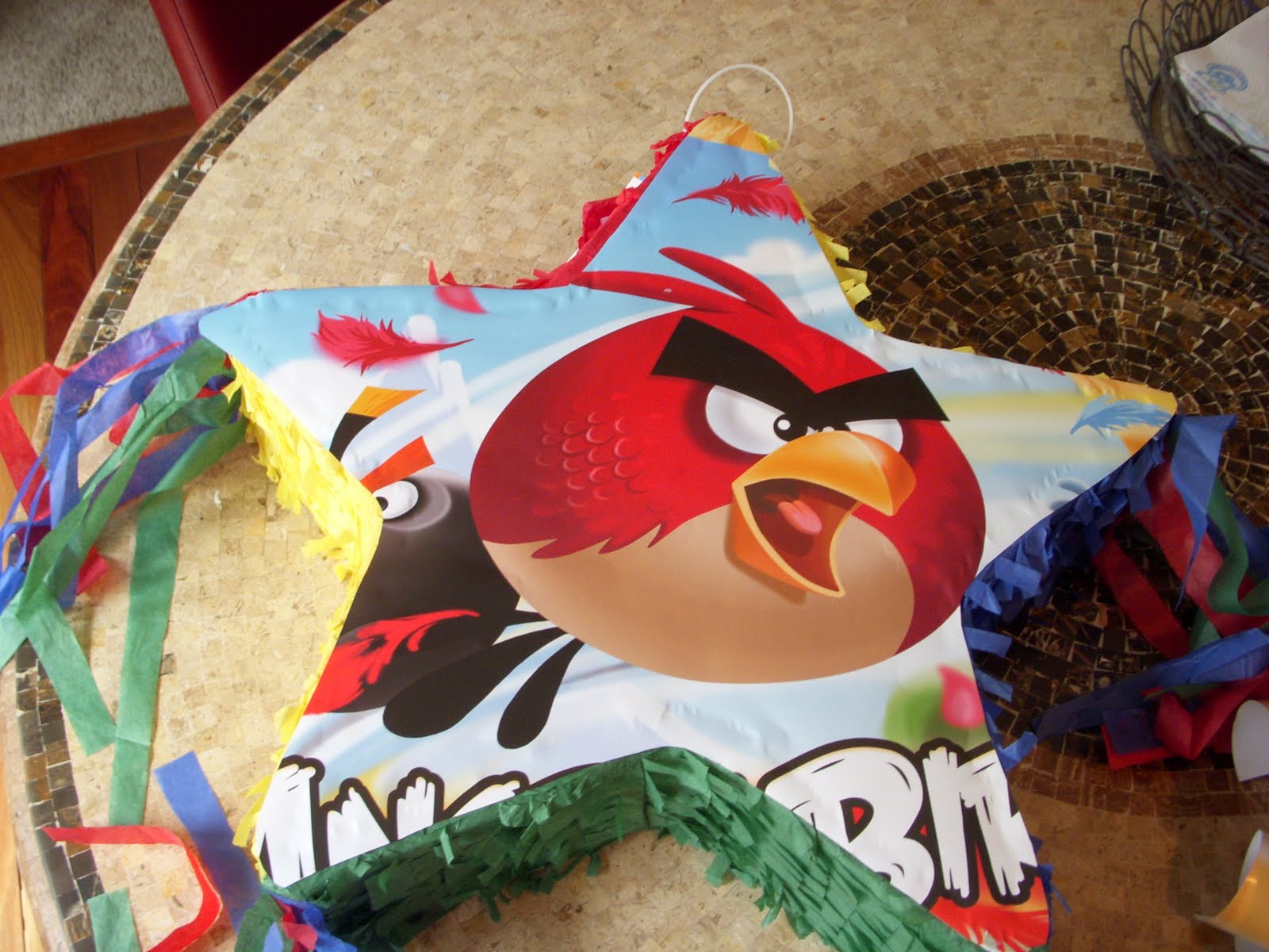 Hope Studios: Angry Bird Pinata Cheat