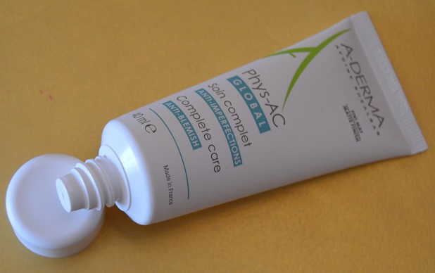 Cosmética en Acción: “Phys-AC” de A-DERMA – la línea de cuidados para ...