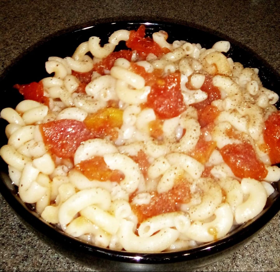 Classic Macaroni and Tomatoes