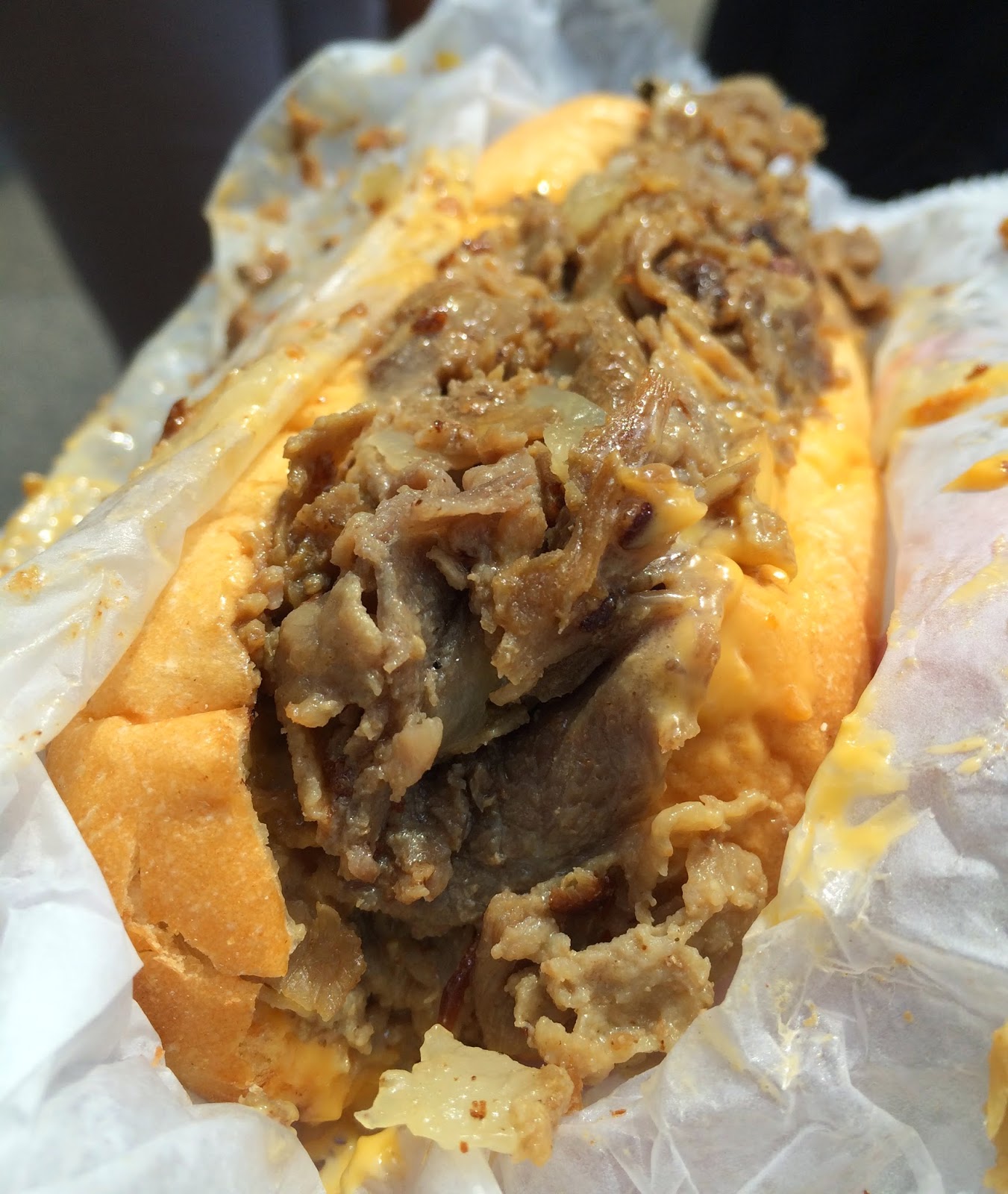 Whiz Steak From Phil's Steaks / フィルズ ステーキのウィズ ステーキ ~ I'm Made of Sugar ...