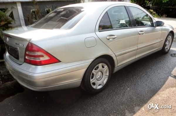 Mercy C200 W203 Th 2001 Silver - Mercy Bekas - Barang Second Tapi Bagus