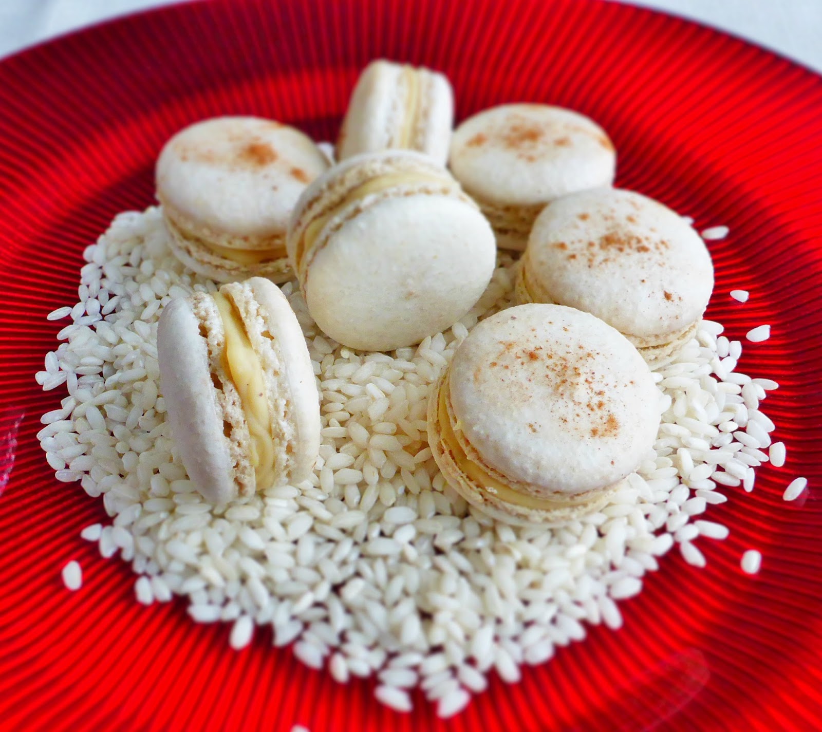 Rice pudding macarons