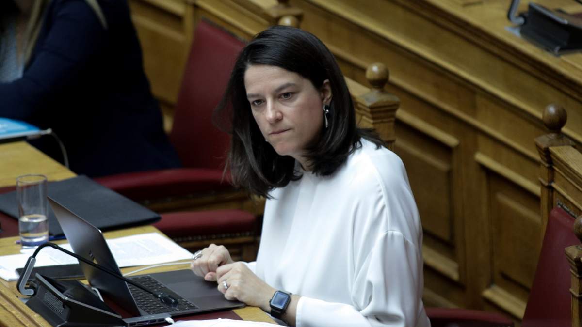 ΤΑ ΣΚΑΝΔΑΛΑ ΠΟΥ ΑΠΟΚΑΛΥΨΕ ΤΟ ΝΥΧΤΕΡΙΝΟ ΠΡΑΞΙΚΟΠΗΜΑ ΚΕΡΑΜΕΩΣ - ΓΚΙΟΥΡΑ ...