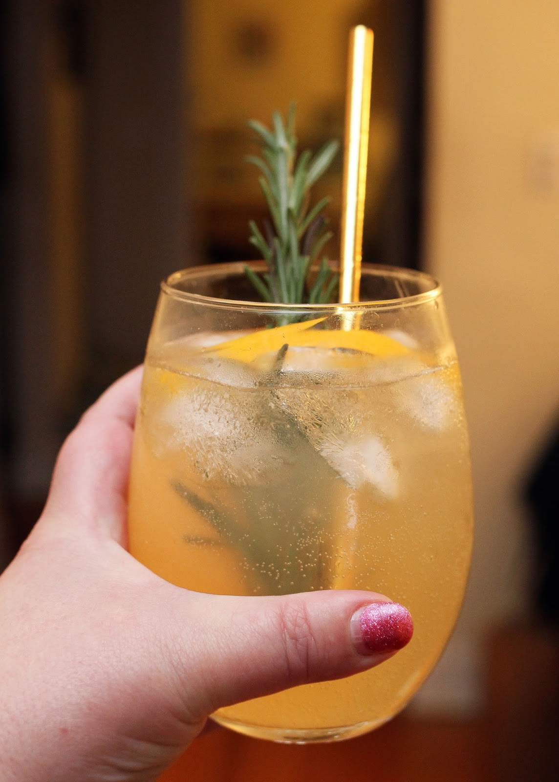 Recipe: Tangerine Gin Fizz | chicago foodie girl