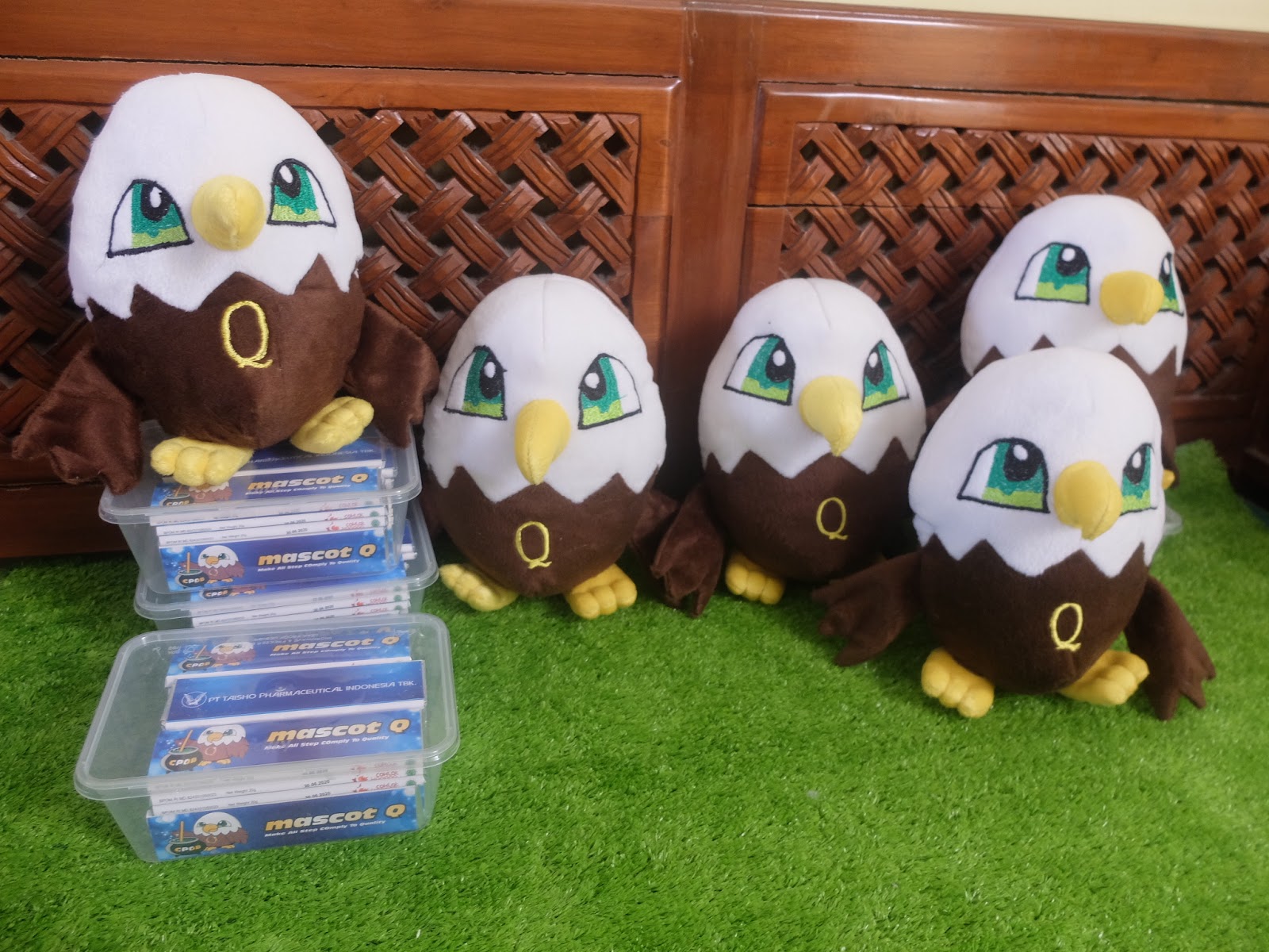 Boneka Custom Profesi Satuan TANPA Minimum Order: Boneka Maskot Perusahaan