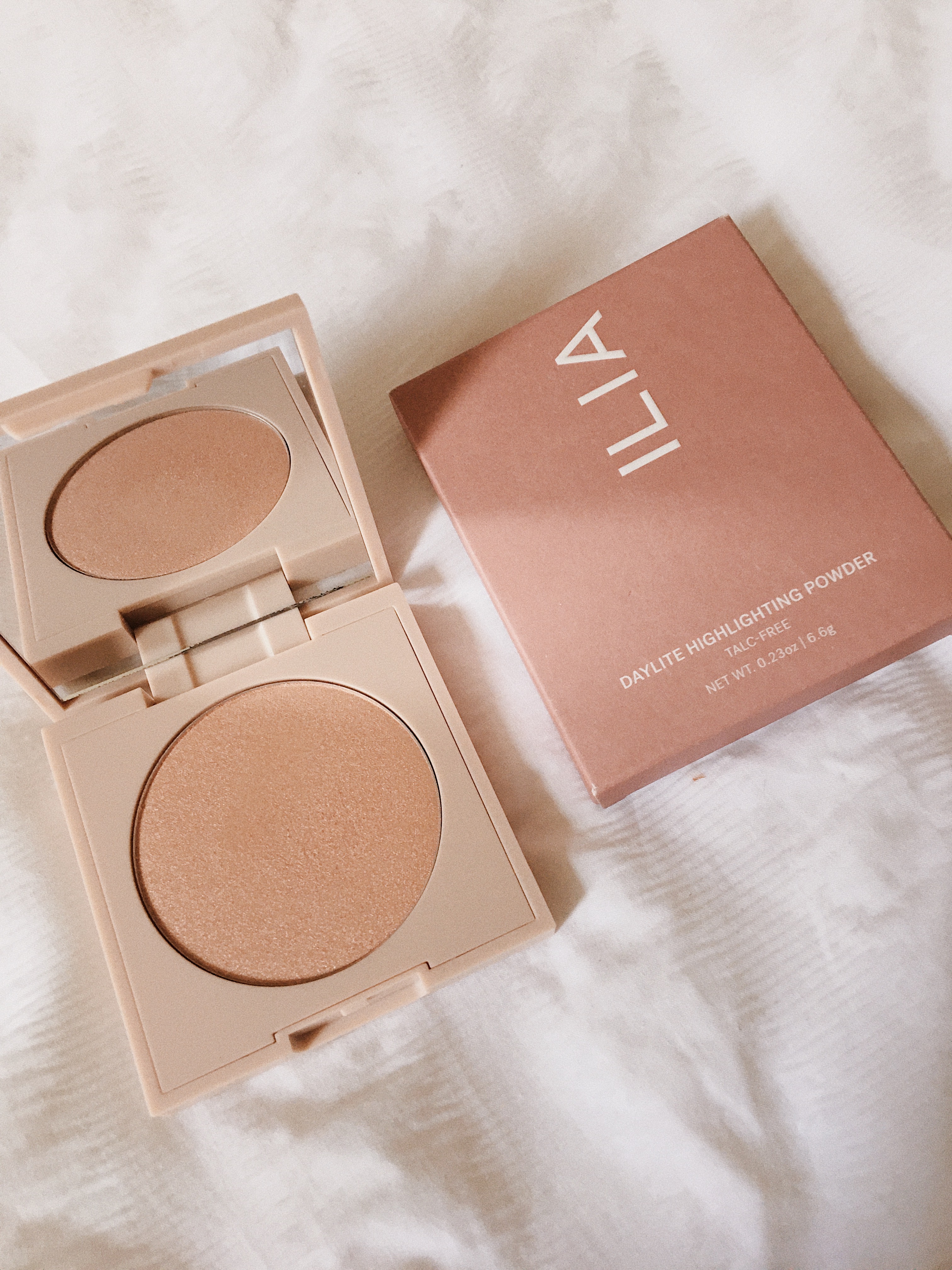 Trying Clean Beauty: Ilia Makeup Review — Giselle Arianne