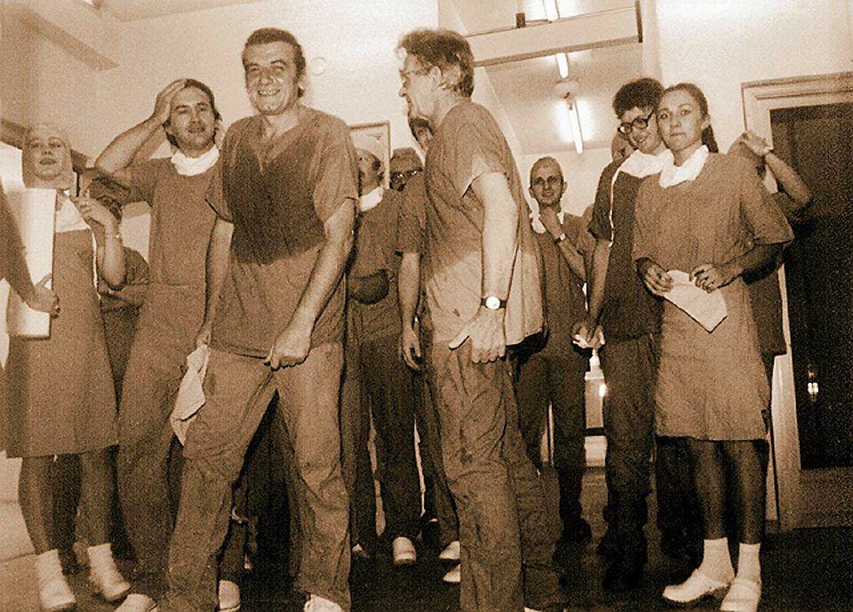 34 lata temu prof. Religa przeprowadził pierwszą w Polsce udaną ...