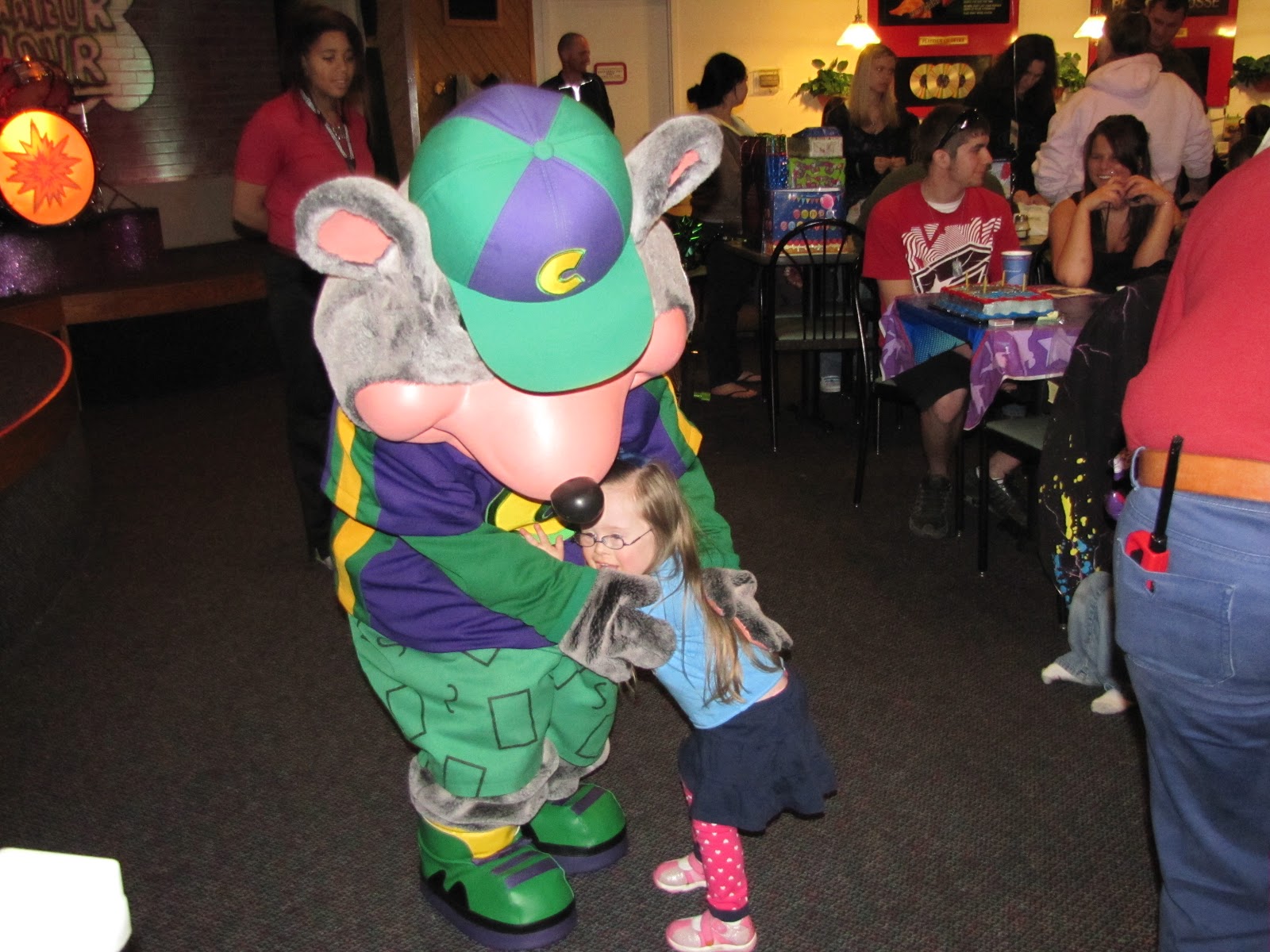The Flege Farm: chuck E cheese.....