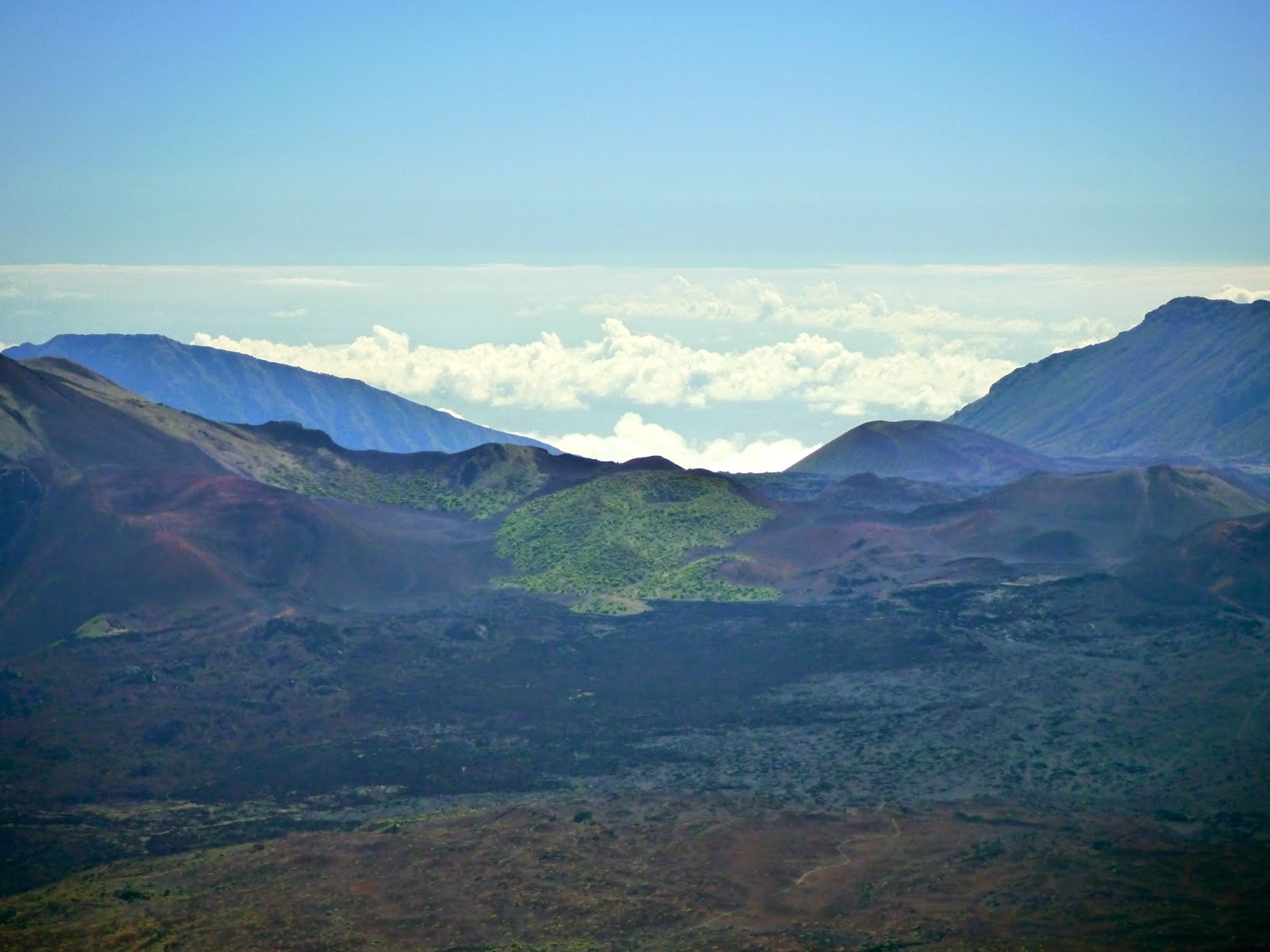 American Travel Journal: Leleiwi Overlook Trail - Haleakalā National Park