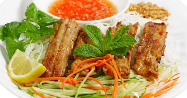 แหนมเนือง (Nem nướng)