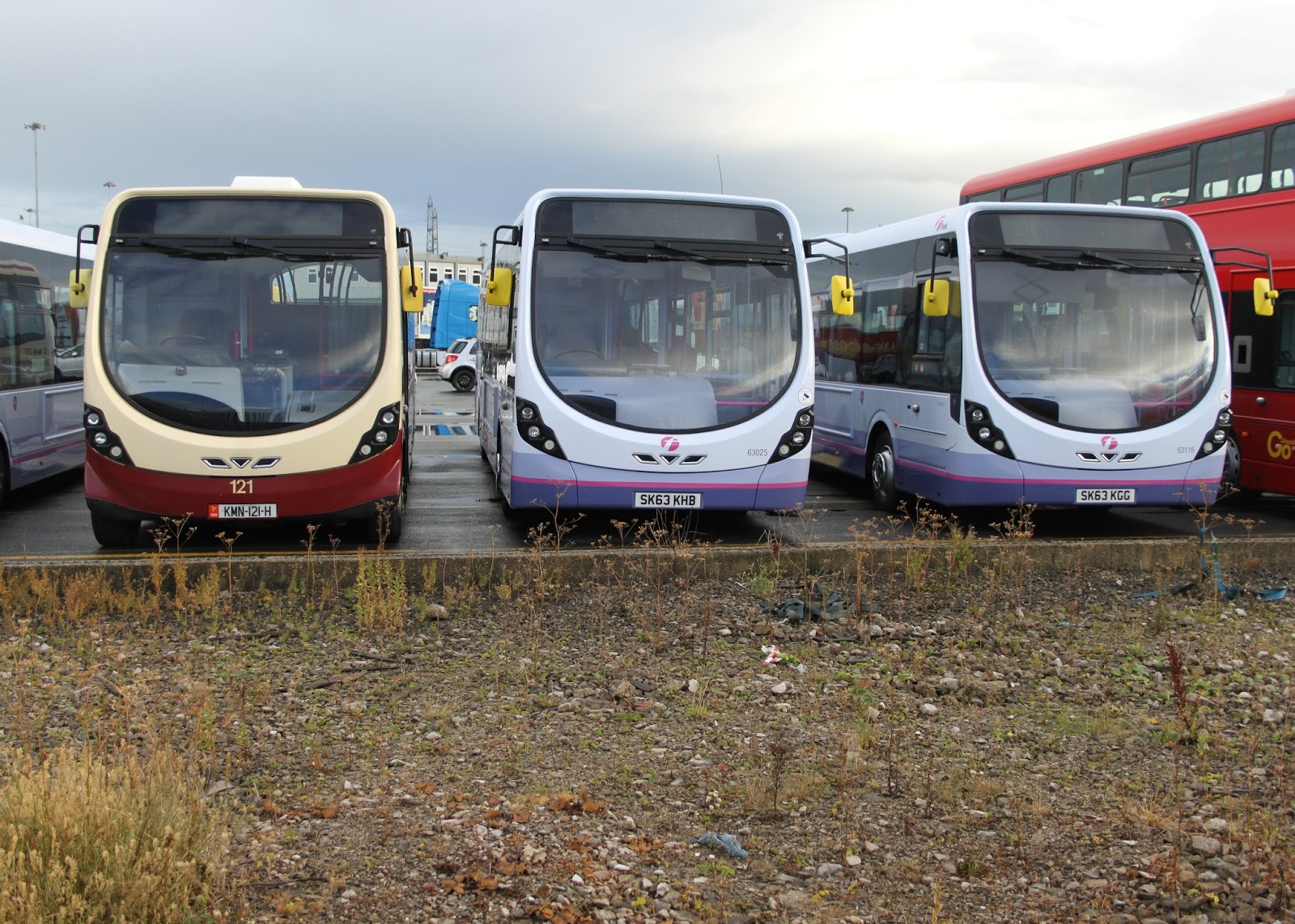 Benji's Buses : New Paint 63: 63 Plate Photo News :W/E 21st Sep 13