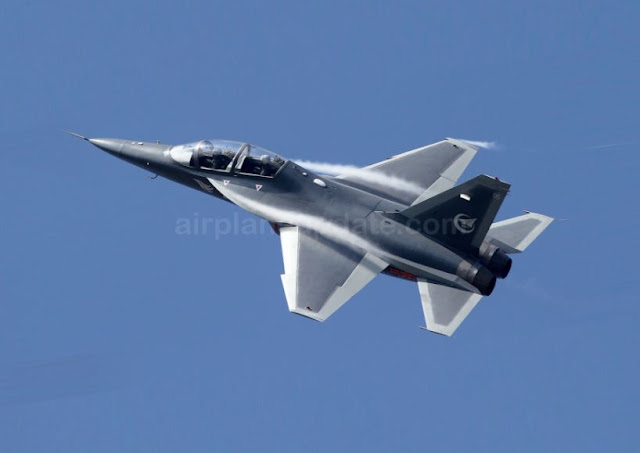 Hongdu L-15B Specs, Engine, Cockpit, and Price - Airplane Update