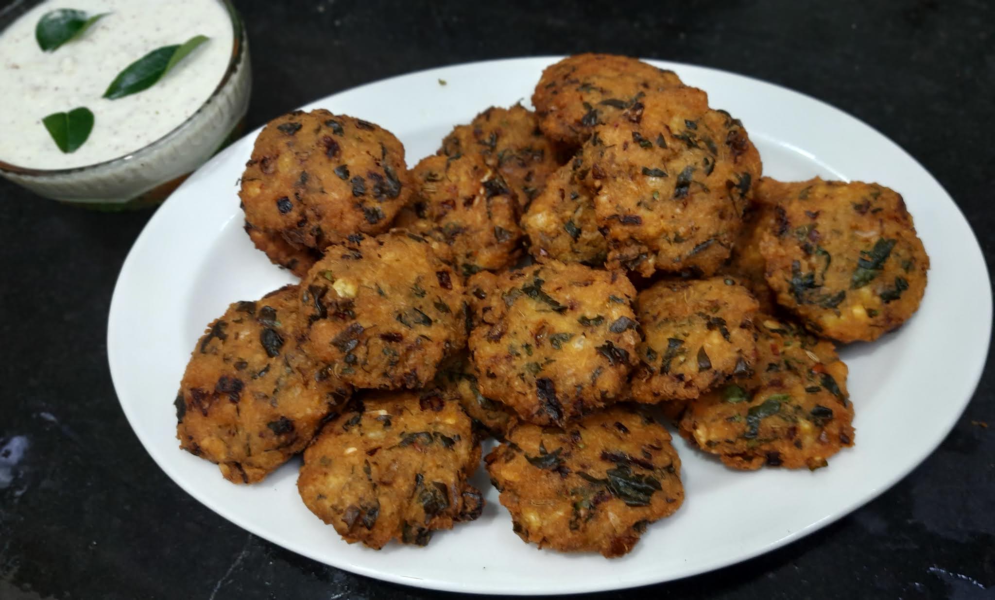 Red Gram Vada/ Dhal vada / Toor dal vada / துவரம் பருப்பு வடை/ तुअर दाल वडा