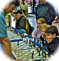 Boylston Chess Club Weblog: SUMMERTIME CHESS AT SOUTH STATION ...
