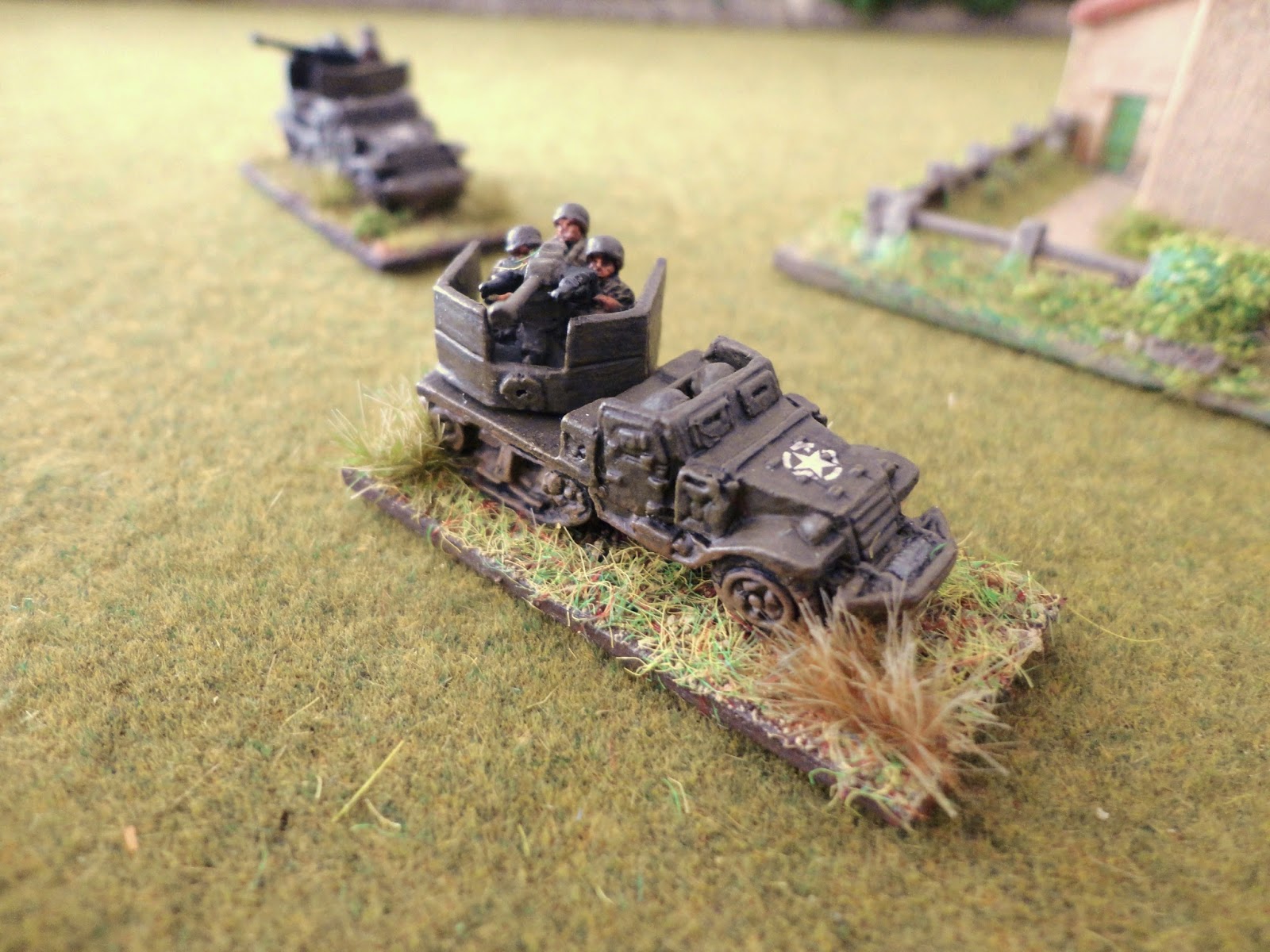 10/ 12mm WW2 and 6mm Napoleonic gaming: US WW2 AA and AT halftracks