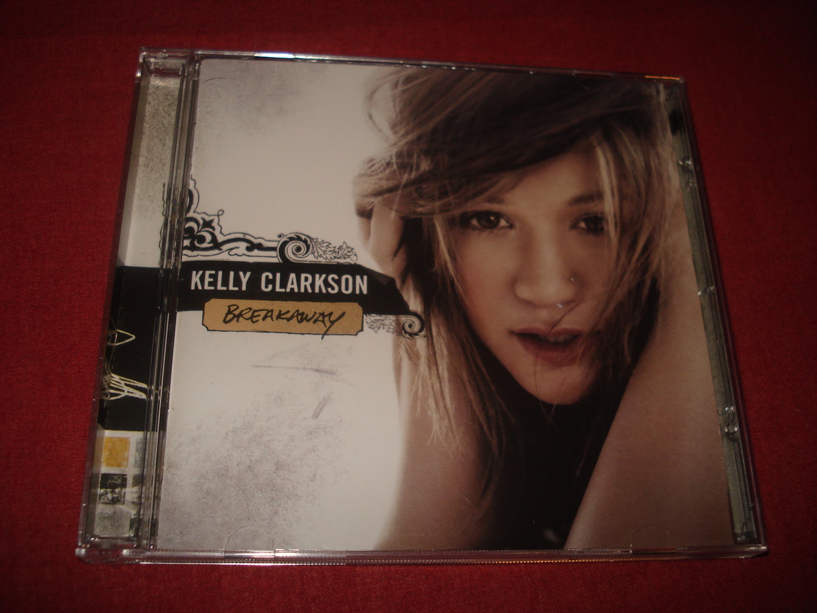 CD: Kelly Clarkson - Breakaway [Brasil] - My Collection