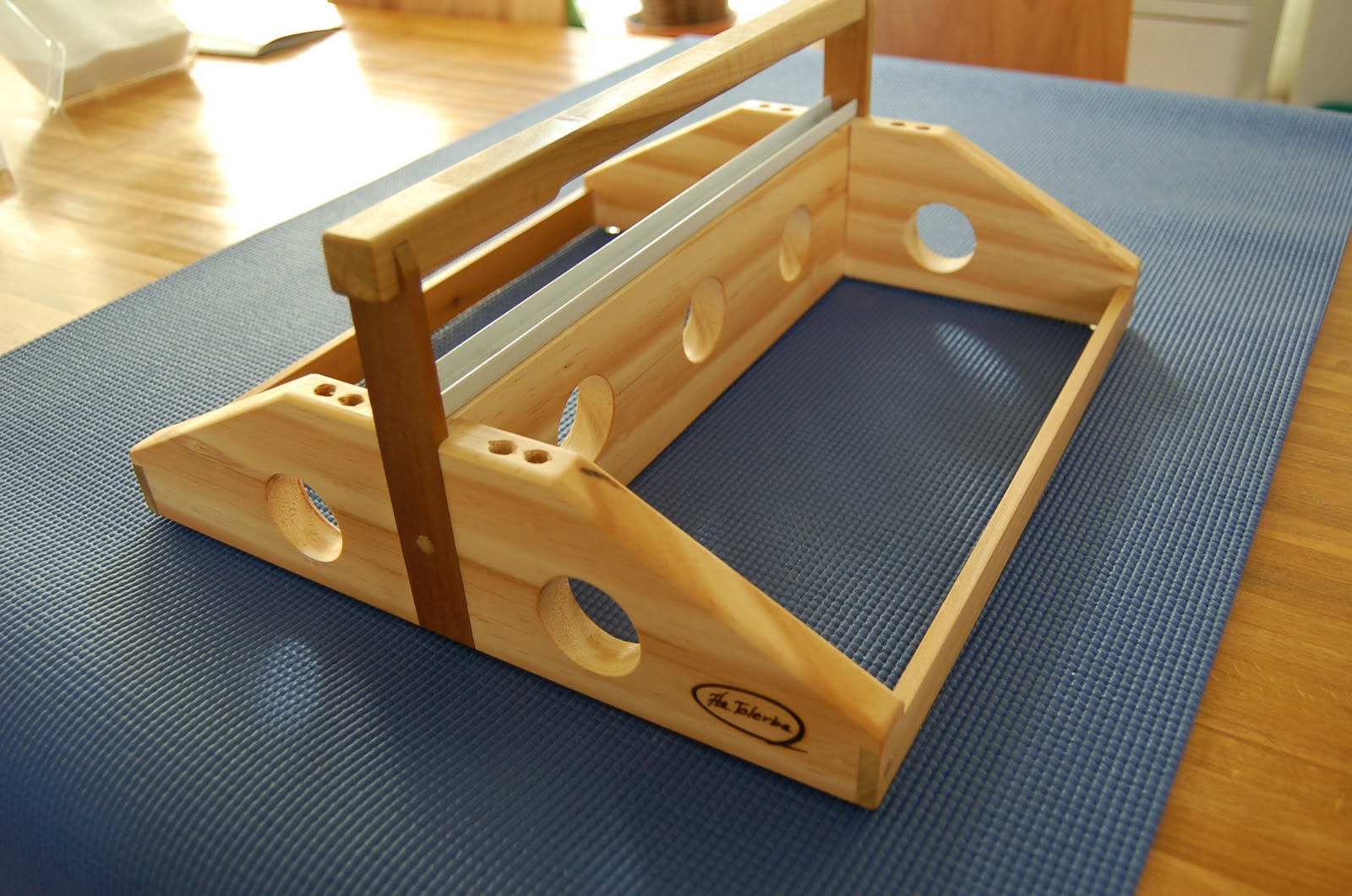 The Idle Mind's Woodworking: Modular Parts Caddy