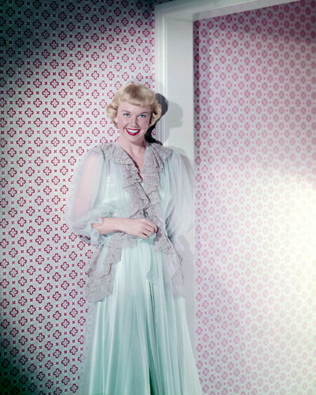 20 Fascinating Color Photos of Doris Day in the 1950s ~ Vintage Everyday
