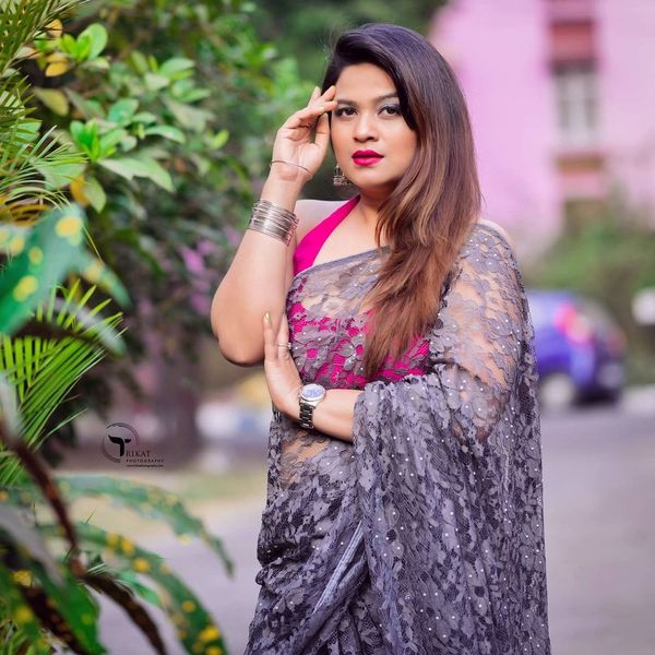 North Indian Model Dipanwita Naskar latest Photoshoot - Village Barber ...