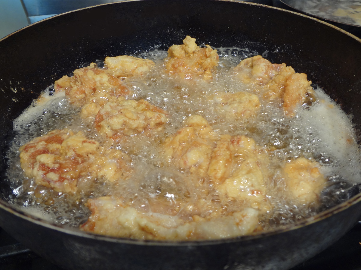REVEALING KFC'S SECRET 'HOT AND CRISPY CHICKEN' RECIPE