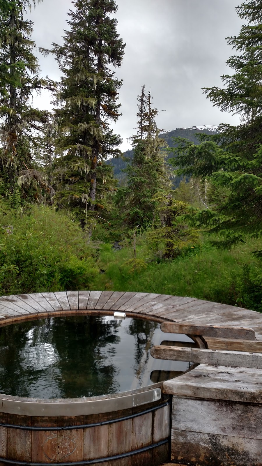 Port Frederick / Hoonah (Sail, Sea kayak)