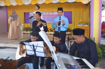 BLOG RASMI SMK BBST: MAJLIS ANUGERAH CEMERLANG SMK BANDAR BARU SALAK ...