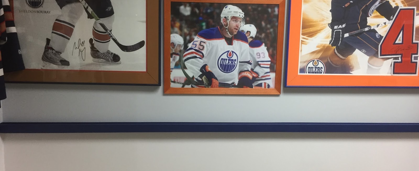 Stick This: Hockey Puck Display Shelf