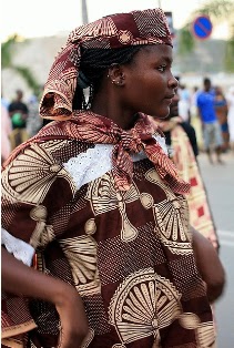 ePORTUGUÊSe: A tradição na hora de vestir - Primeira parte