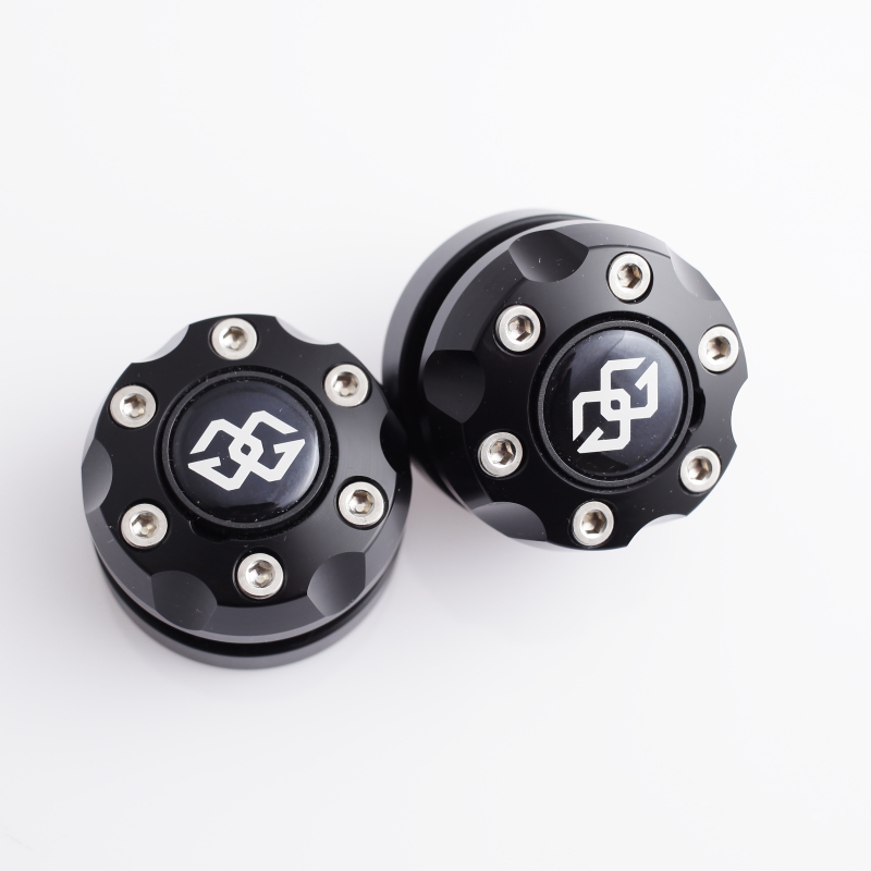 SBK Motoworks: Axle Protection Gilles Tooling