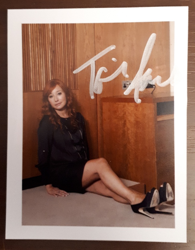 Autograph VIP: Tori Amos, an American singer-songwriter, pianist and ...