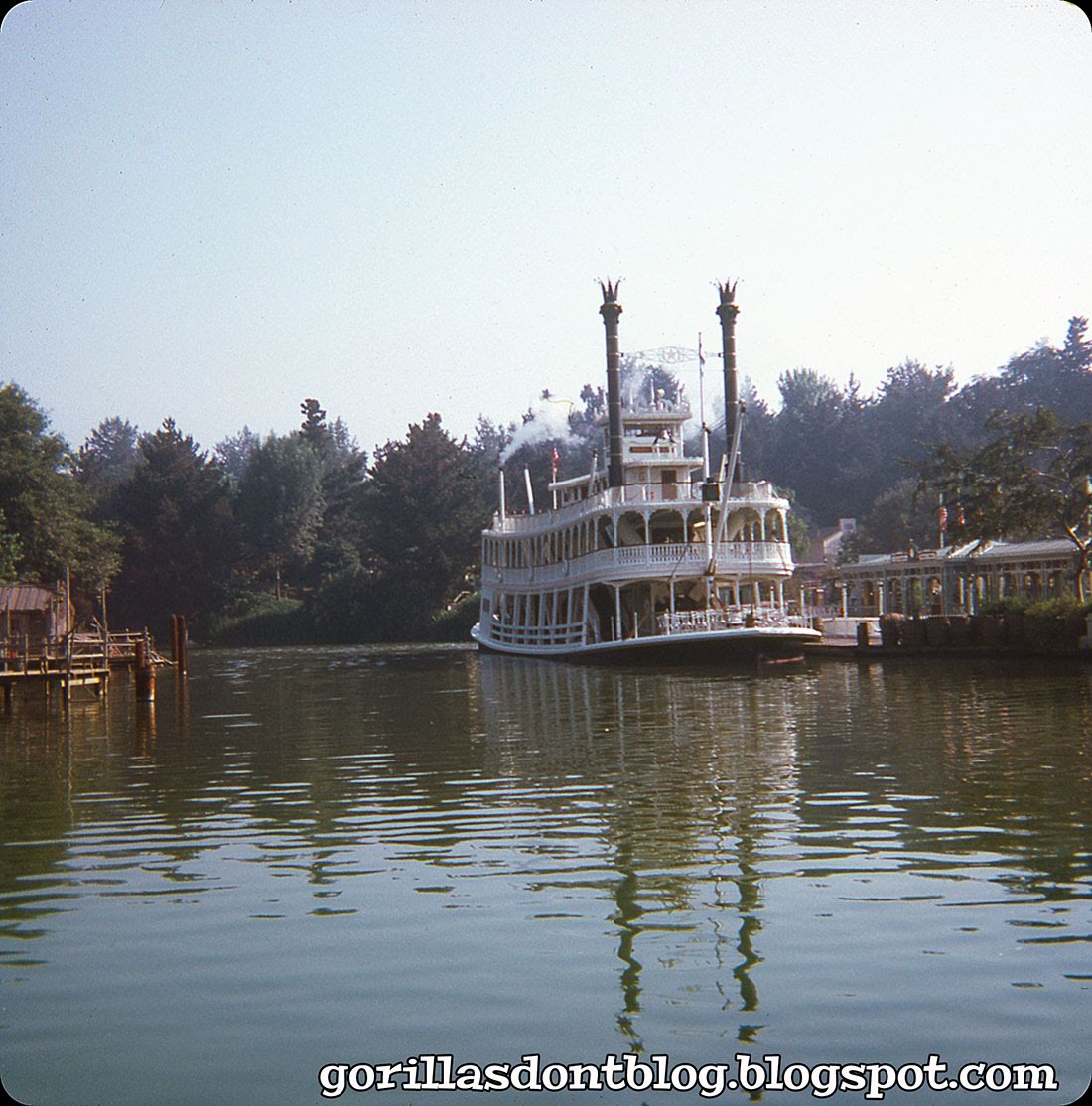 GORILLAS DON'T BLOG: Twain and Columbia 1970