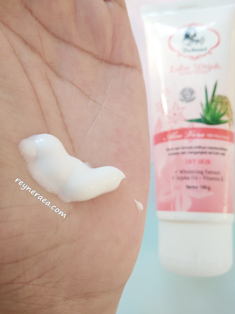 √Review Purbasari Lulur Wajah Facial Scrub Aloe Vera