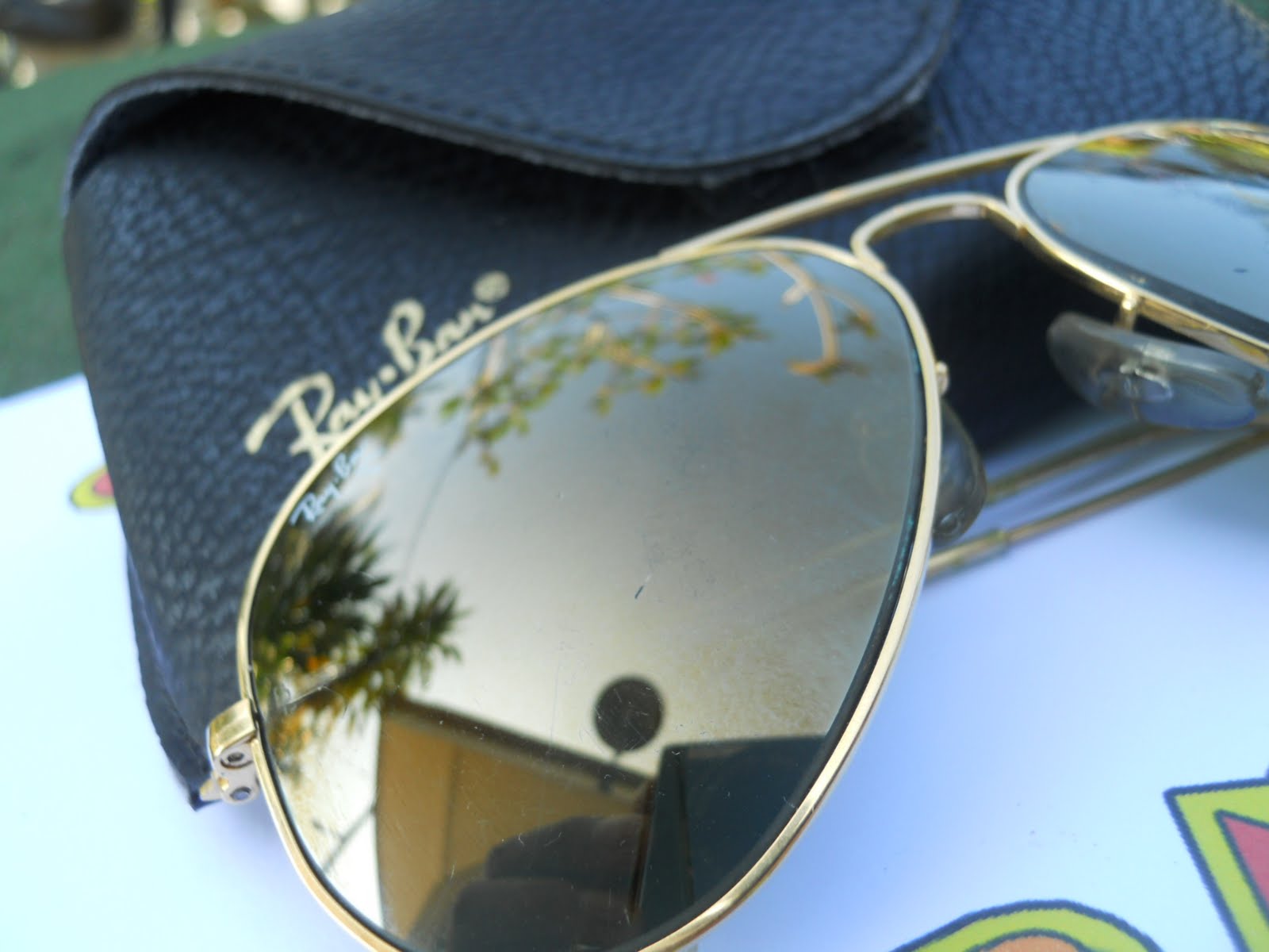 Cyber Mukmin: ray ban diamond hard