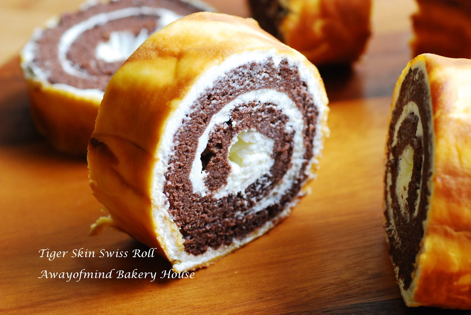 Awayofmind Bakery House: Tiger Skin Swiss Roll 虎皮蛋糕卷