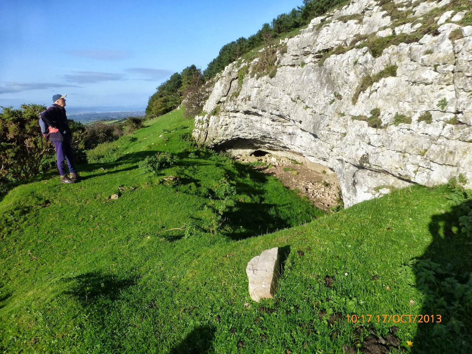 Harris Hikers: Gop Hill, Marian Mill and Golden Groves 17th October 2013