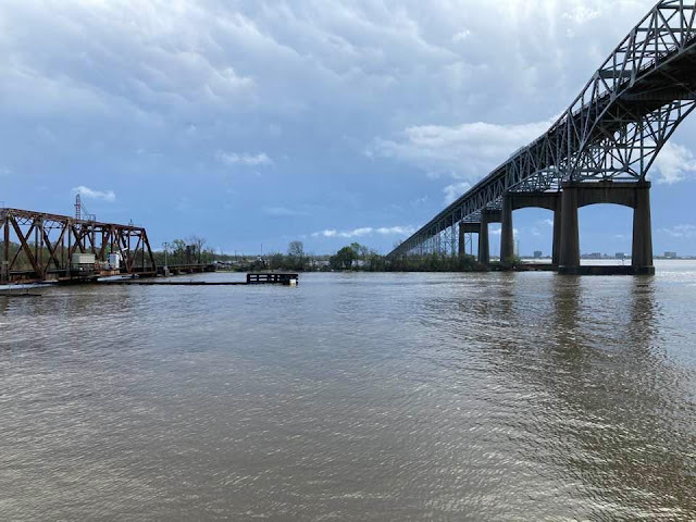 Industrial History: UP/SP and I-10 (Westlake) Bridges over Calcasieu ...