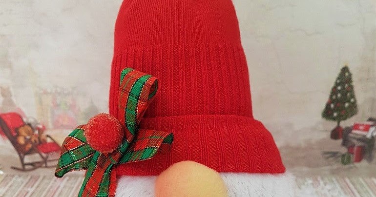Wielkie Małe Pasje: Skarpetkowy Mikołaj DIY / Sock Santa Claus DIY