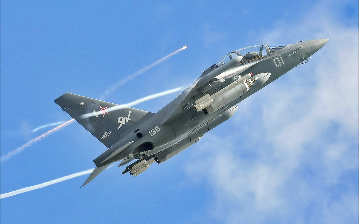 DEFENSE STUDIES: Laos Interested in Yak-130 AIrcraft
